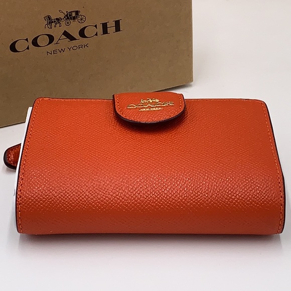 Coach | Bags | Coach Medium Corner Zip Wallet Gold Mango | Poshmark